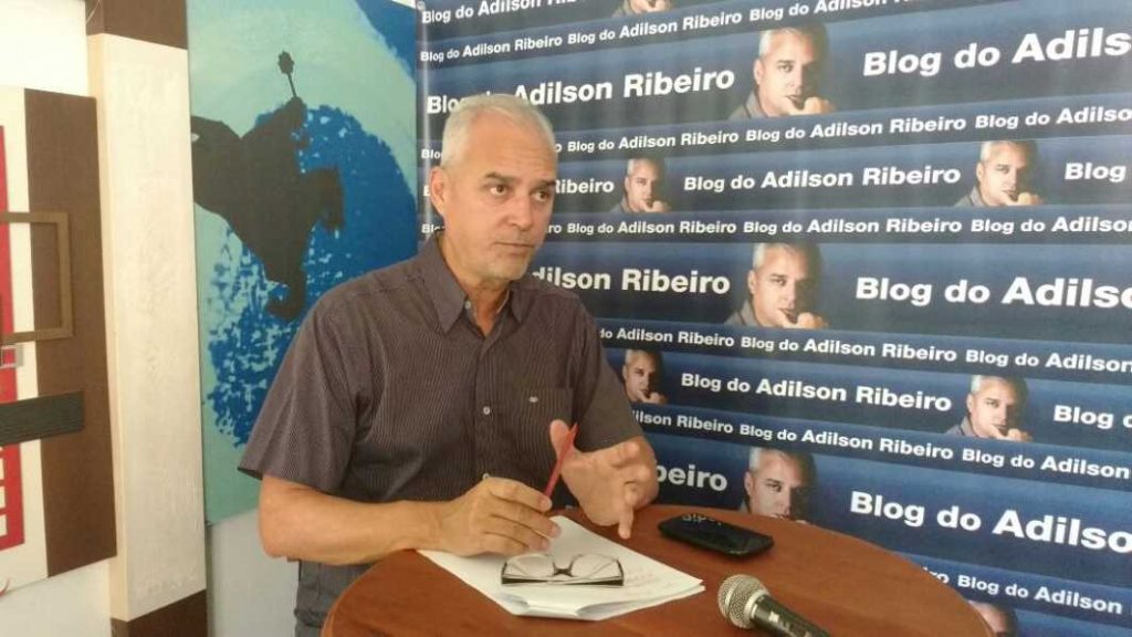Itaperuna – Sexta-feira – 12:20 – Direto da Redação – Adilson Ribeiro ...